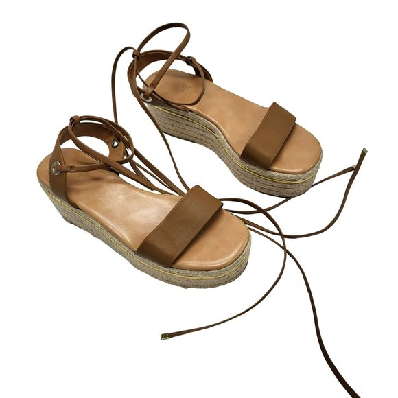 Bleecker & Bond | Shoes | Bleecker Bond Odette Strappy Platform Sandals ...